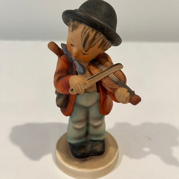 Hummel | Accents | Vintage Goebel Hummel Little Fiddler Boy | Poshmark